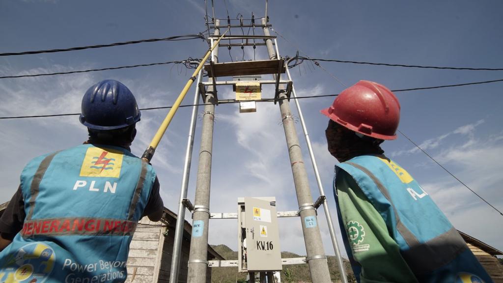 Listrik PLN Menyala 24 Jam, Nelayan Sumbawa Semringah Dapat Untung ...